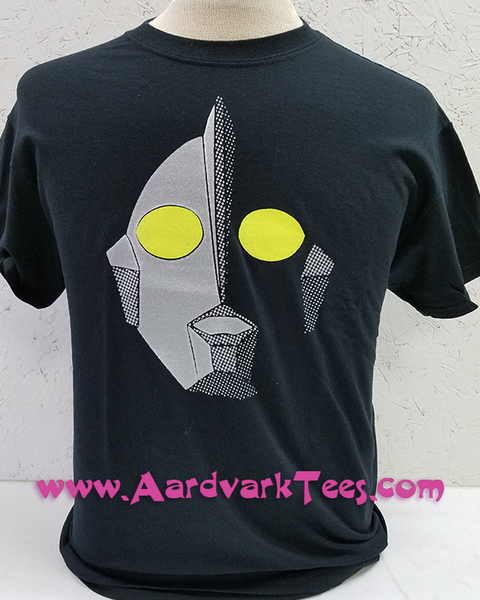 Ultraman Fanshirt | Aardvark Tees